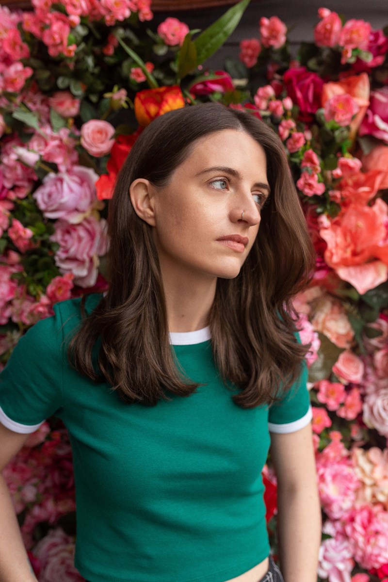 Lydia Ford returns with alt-pop single ‘Feel It For You’ – UNRECORDED