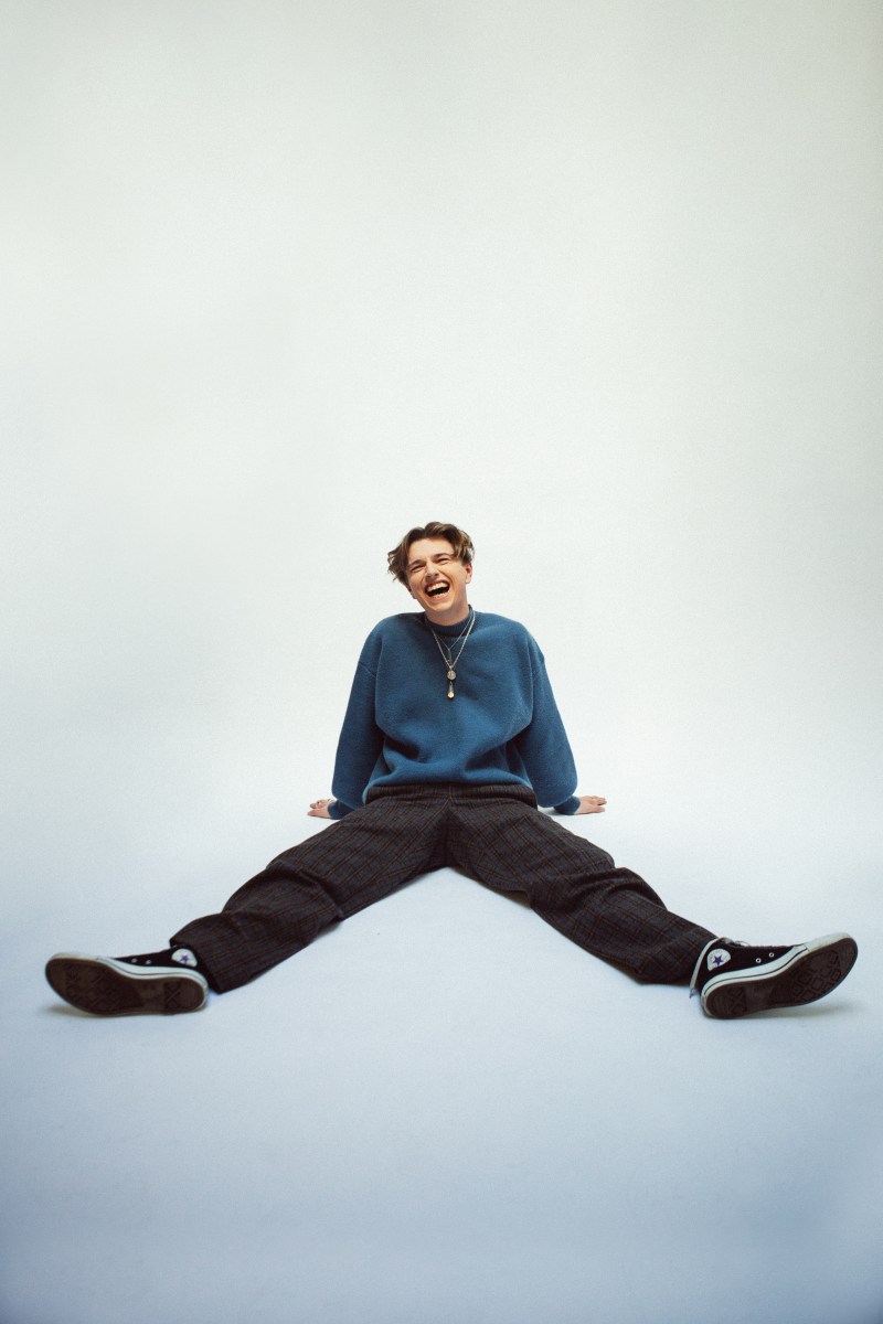 Isaac Stuart reveals cathartic new soul-pop number ‘Saved’ – UNRECORDED